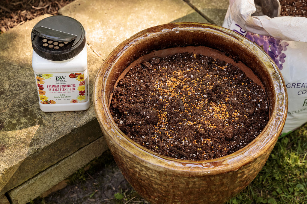 pw_soil_and_fertilizer_use_05.jpg | Proven Winners